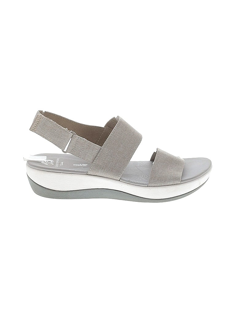 Clarks Gray Sandals Size 7 1/2 - 58% off | ThredUp