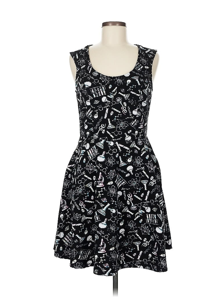 Hot Topic Graphic Black Casual Dress Size M - 47% off | ThredUp
