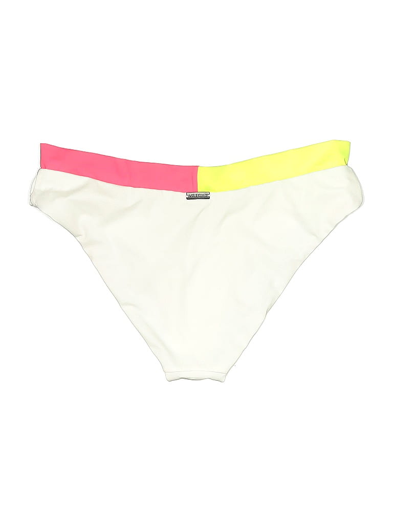 VETCHY Women’s Swimwear On Sale Up To 90% Off Retail | ThredUp
