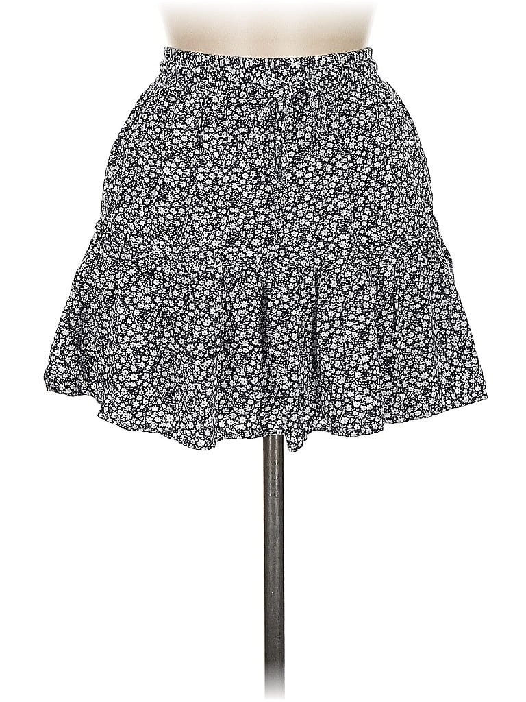 Subdued Women’s Clothing On Sale Up To 90% Off Retail | ThredUp