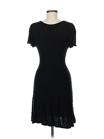 Mandee Women’s Clothing On Sale Up To 90% Off Retail | ThredUp