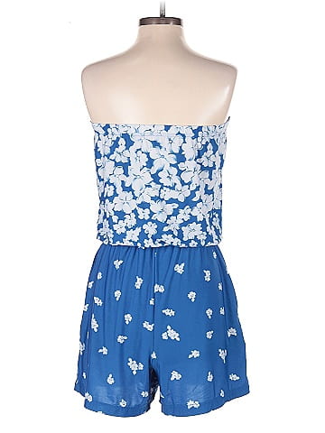 CW Classics Women’s Clothing On Sale Up To 90% Off Retail | ThredUp