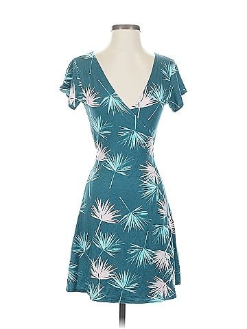 Vermilli Hawaii Women’s Clothing On Sale Up To 90% Off Retail | ThredUp