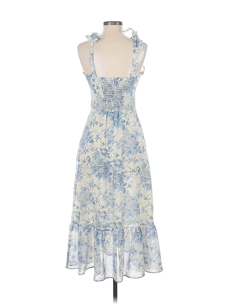 Chicwish Women’s Clothing On Sale Up To 90% Off Retail | ThredUp