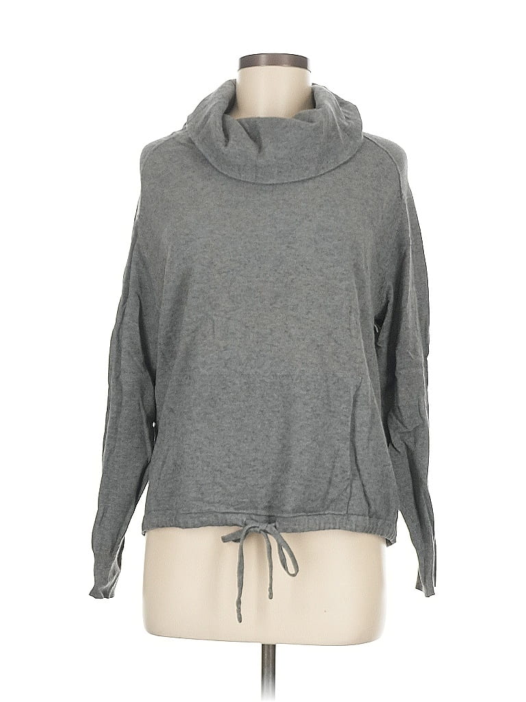 Kenneth Cole New York Women’s Tops On Sale Up To 90% Off Retail | ThredUp