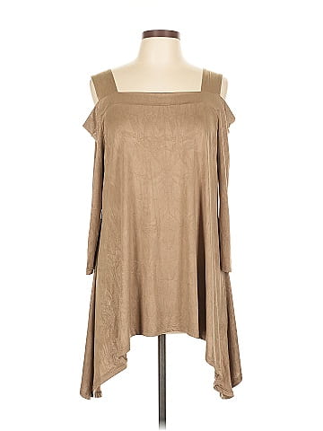 The Pyramid Collection Women’s Clothing On Sale Up To 90% Off Retail ...