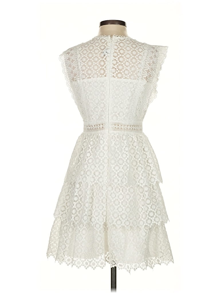 Chicwish Women’s Clothing On Sale Up To 90% Off Retail | ThredUp