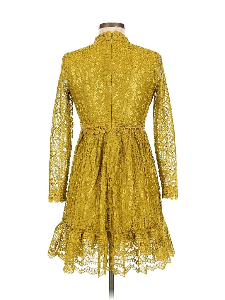 Chicwish Women’s Clothing On Sale Up To 90% Off Retail | ThredUp