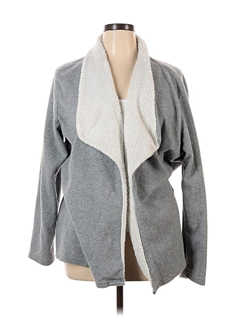 CW Classics Women’s Clothing On Sale Up To 90% Off Retail | ThredUp