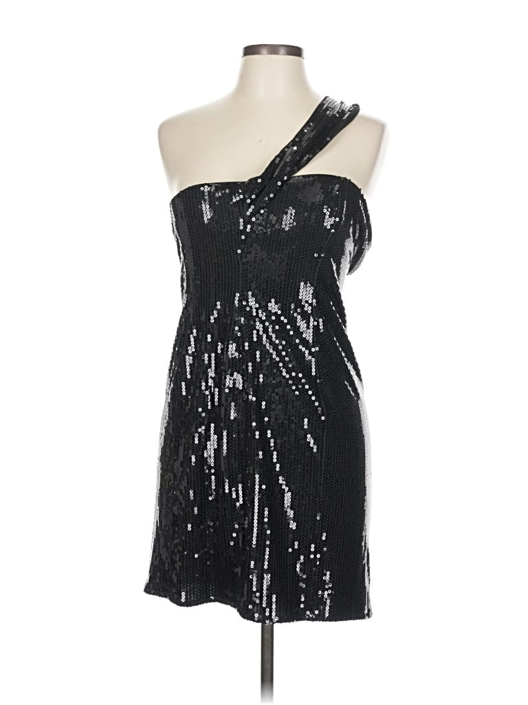 Hours Women’s Clothing On Sale Up To 90% Off Retail | ThredUp