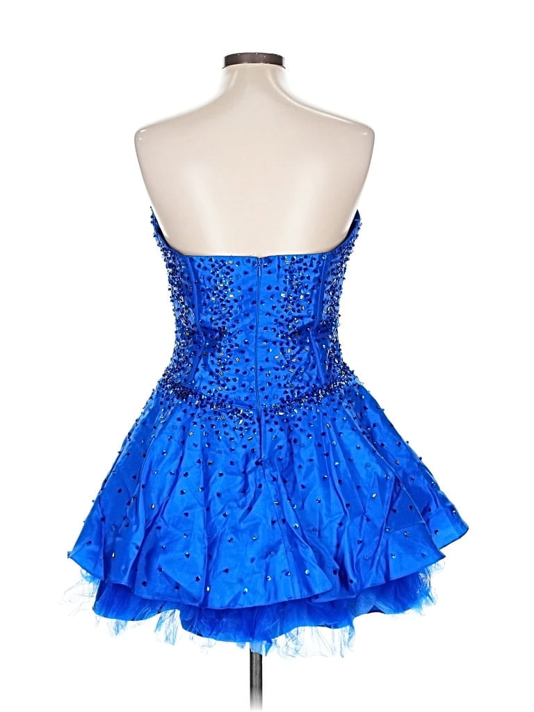Used Prom Dresses On Sale Up To 90% Off | ThredUp