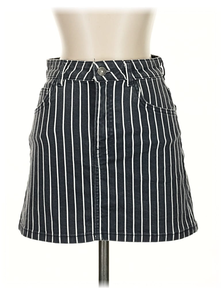 Subdued Women’s Clothing On Sale Up To 90% Off Retail | ThredUp