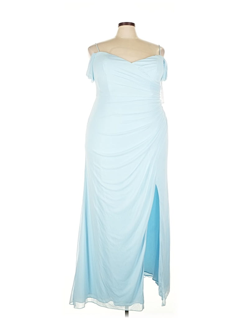 Azazie Women’s Clothing On Sale Up To 90% Off Retail | ThredUp