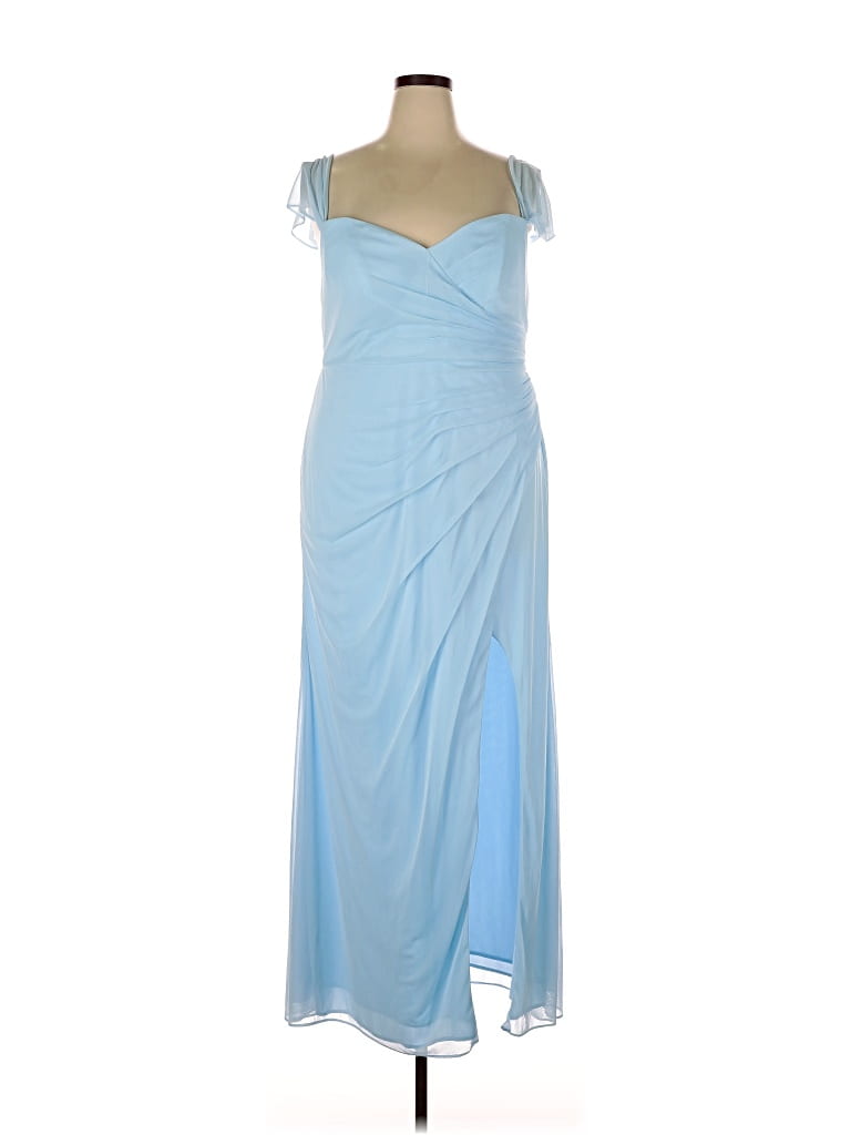 Azazie Women’s Clothing On Sale Up To 90% Off Retail | ThredUp