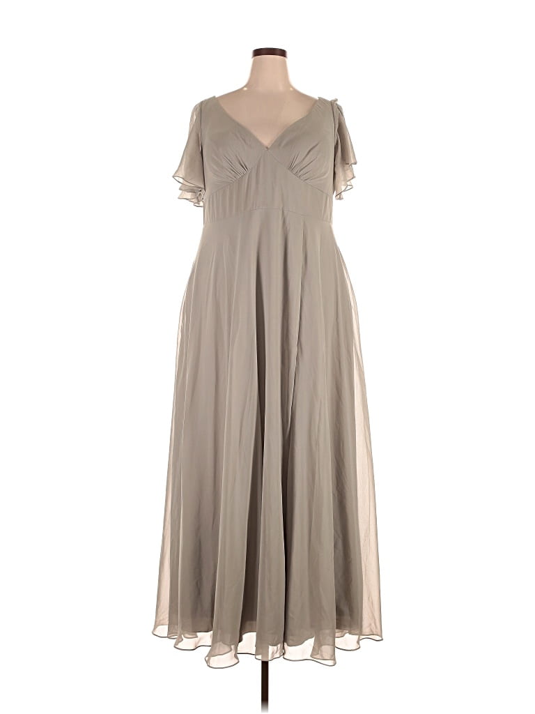 Azazie Women’s Clothing On Sale Up To 90% Off Retail | ThredUp