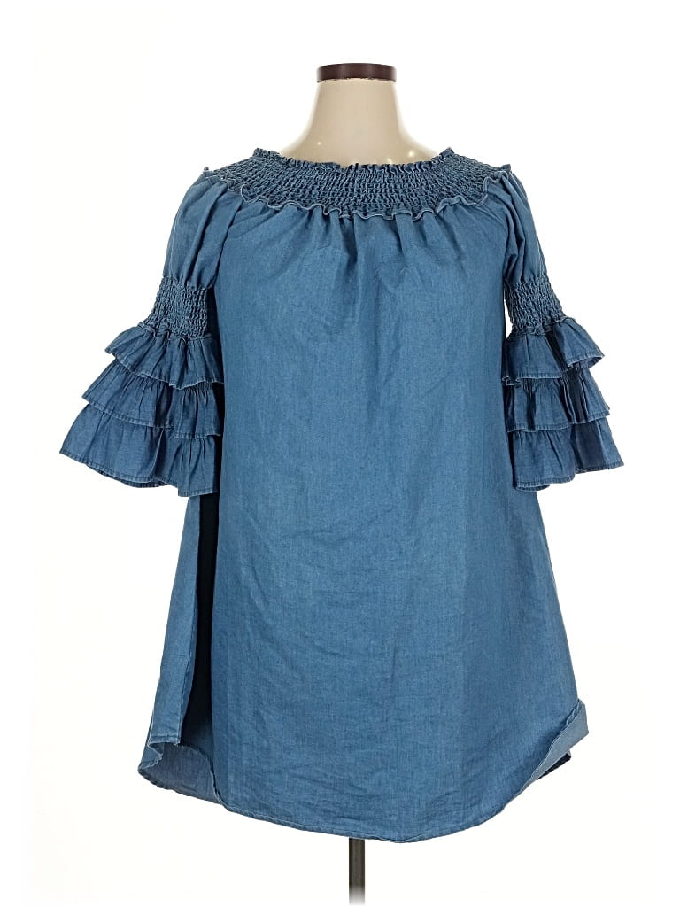 Eight Eight Eight Women’s Clothing On Sale Up To 90% Off Retail | ThredUp