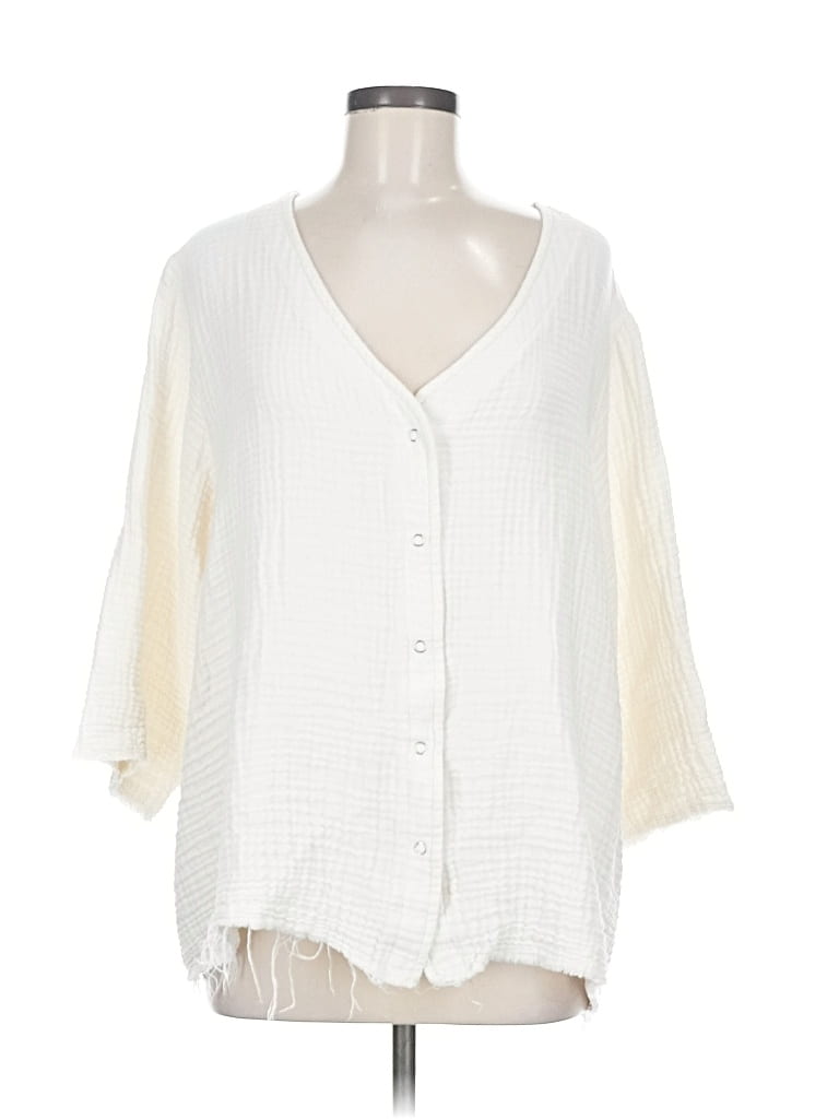 Nothing Fits But Women’s Clothing On Sale Up To 90% Off Retail | ThredUp