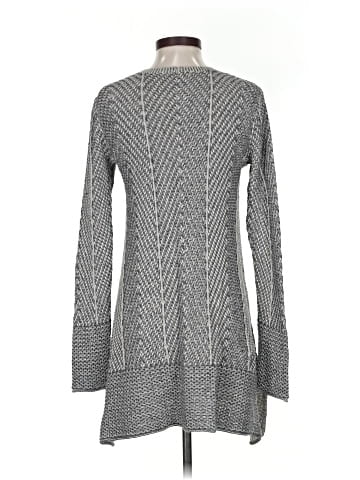 Eight Eight Eight Women’s Clothing On Sale Up To 90% Off Retail | ThredUp