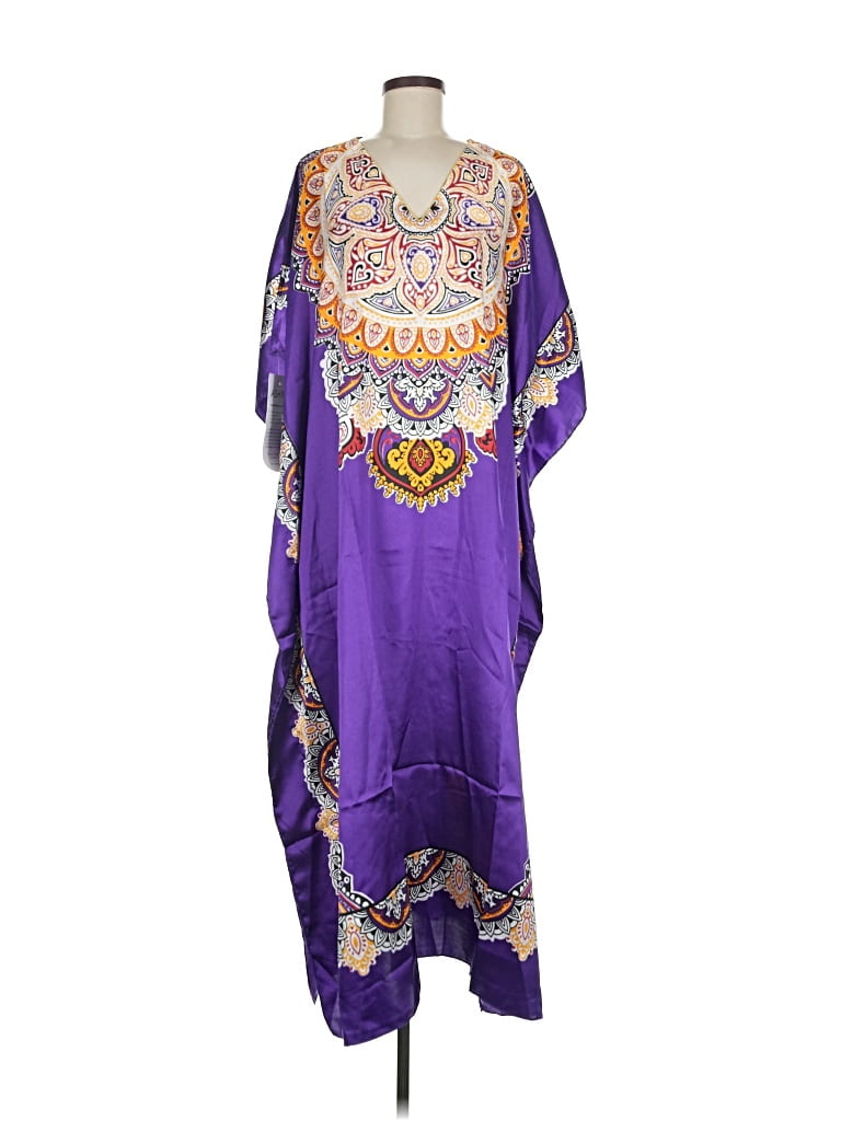 ASHRO Women’s Clothing On Sale Up To 90% Off Retail | ThredUp