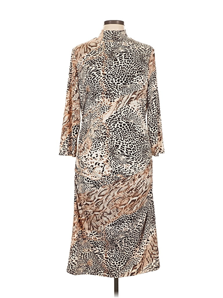 ASHRO Women’s Clothing On Sale Up To 90% Off Retail | ThredUp