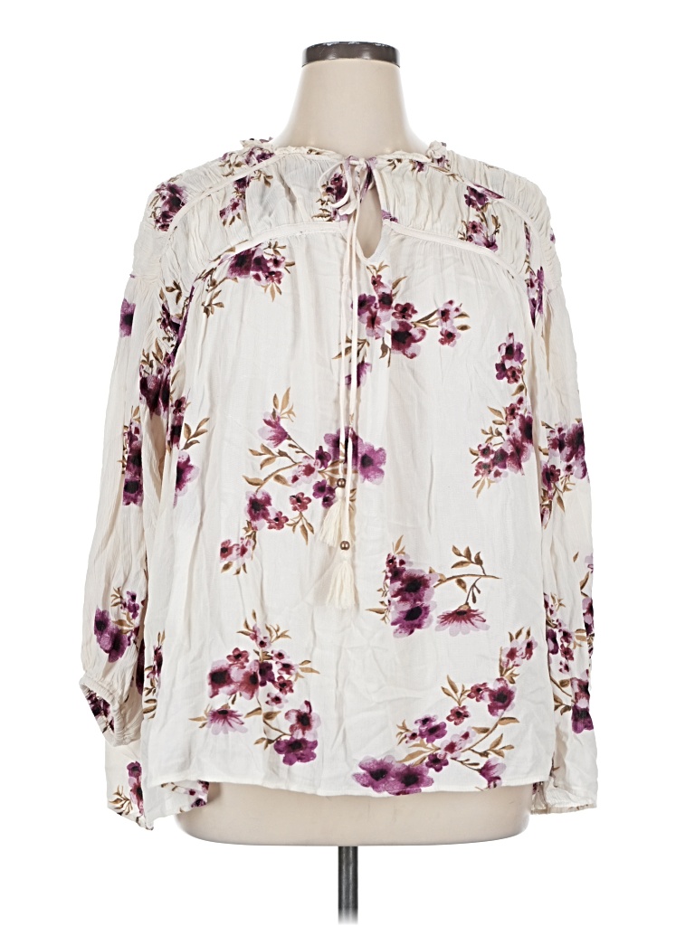 Angie Women’s Clothing On Sale Up To 90% Off Retail | ThredUp
