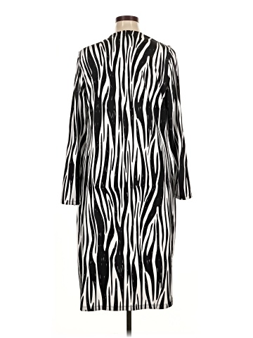 ASHRO Women’s Clothing On Sale Up To 90% Off Retail | ThredUp