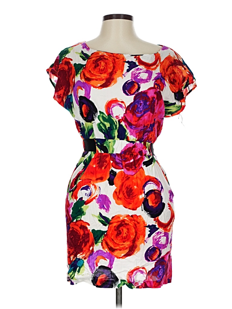 Mandee Women’s Clothing On Sale Up To 90% Off Retail | ThredUp