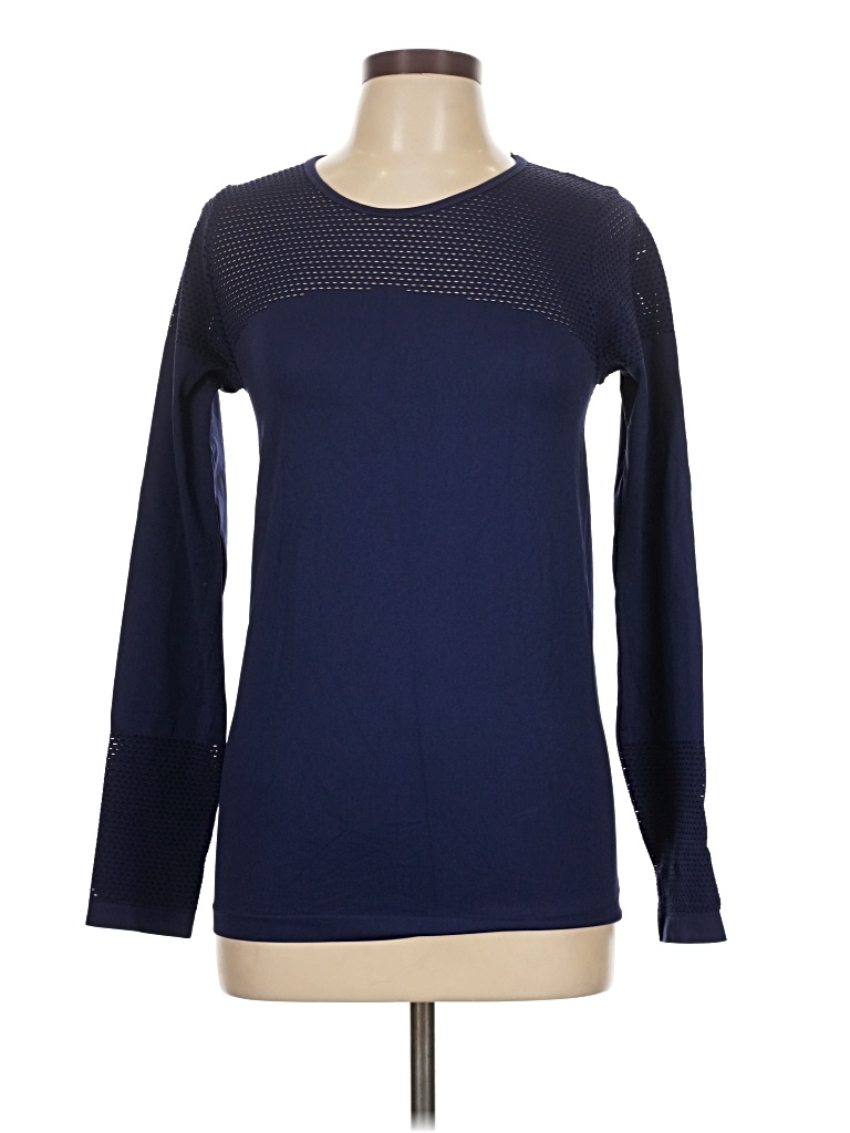 Fabletics Women’s T-Shirts On Sale Up To 90% Off Retail | ThredUp