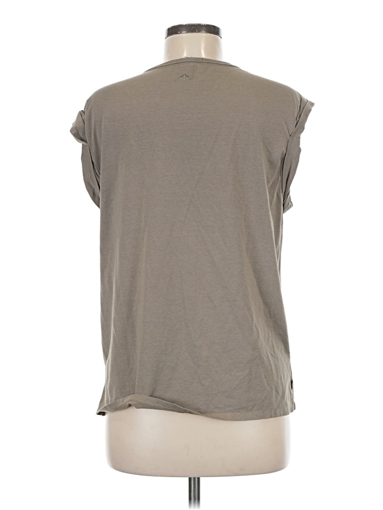 Serra Women’s Clothing On Sale Up To 90% Off Retail | ThredUp