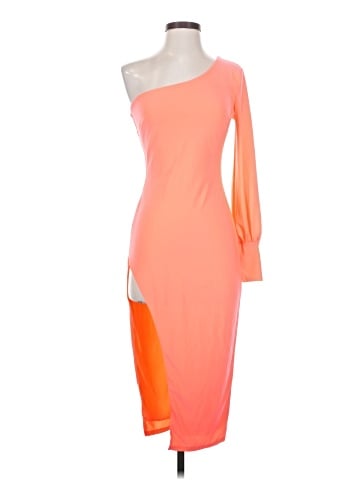 Women’s Cocktail Dresses: New & Used On Sale Up To 90% Off | ThredUp