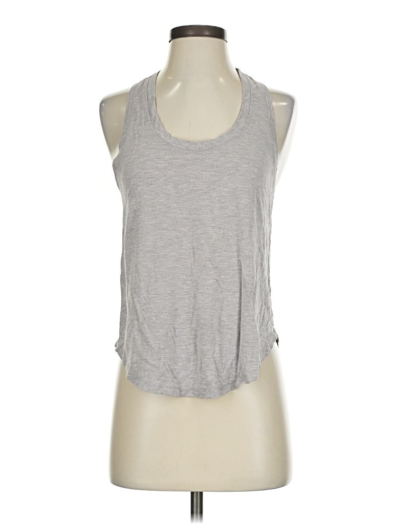 Fabletics Women’s T-Shirts On Sale Up To 90% Off Retail | ThredUp