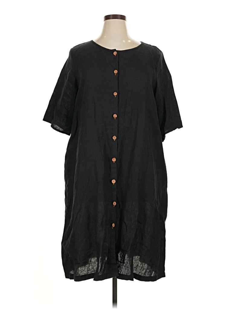 Women’s Dresses: New & Used On Sale Up To 90% Off | ThredUp
