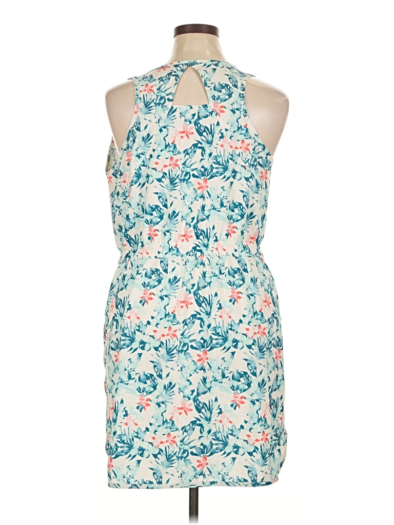 Ocean + Coast Women’s Clothing On Sale Up To 90% Off Retail | ThredUp
