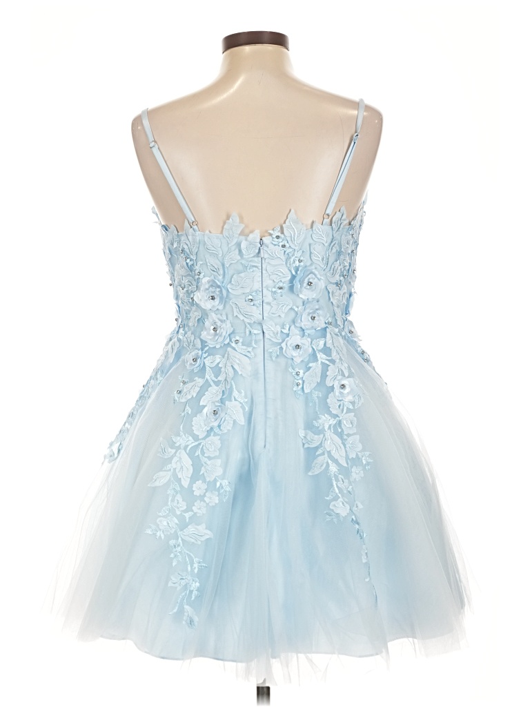 Used Prom Dresses On Sale Up To 90% Off | ThredUp