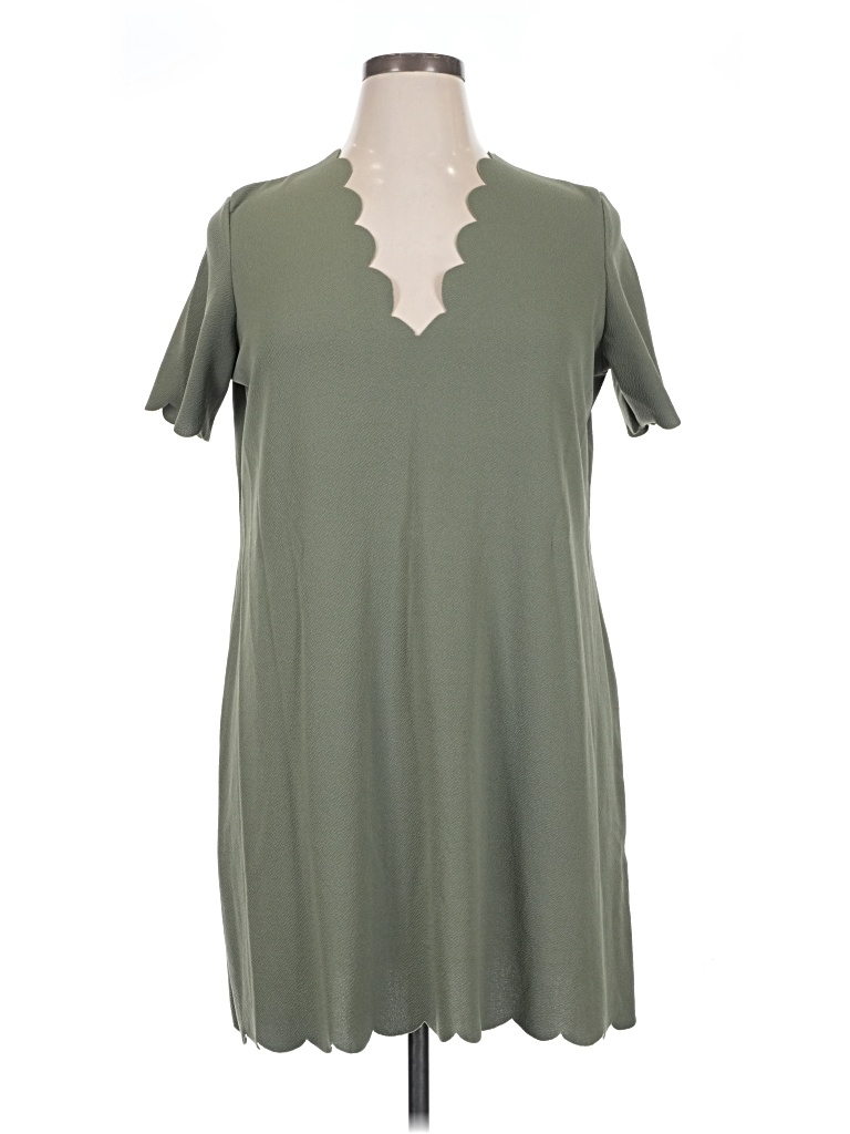Boohoo Women’s Dresses On Sale Up To 90% Off Retail | ThredUp