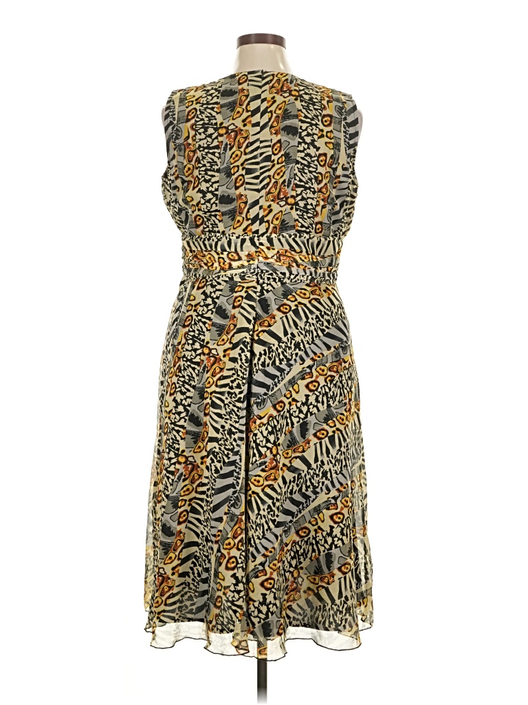 ASHRO Women’s Clothing On Sale Up To 90% Off Retail | ThredUp