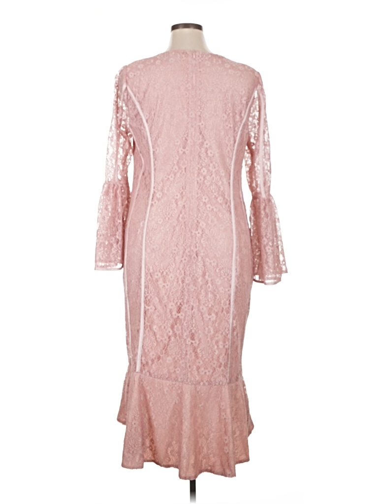 ASHRO Women’s Clothing On Sale Up To 90% Off Retail | ThredUp