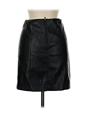 Versona Women’s Clothing On Sale Up To 90% Off Retail | ThredUp